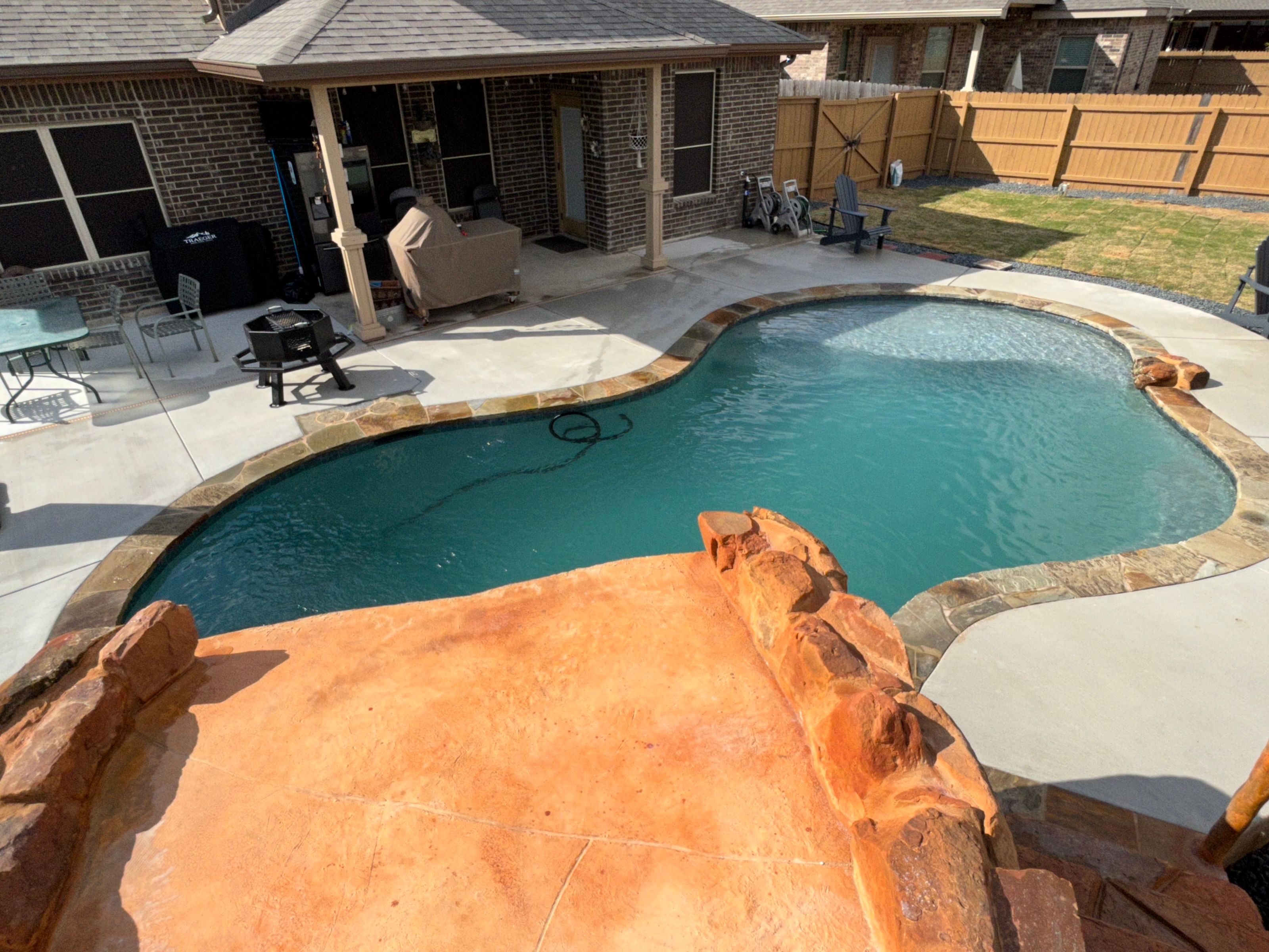 Mission Custom Pools