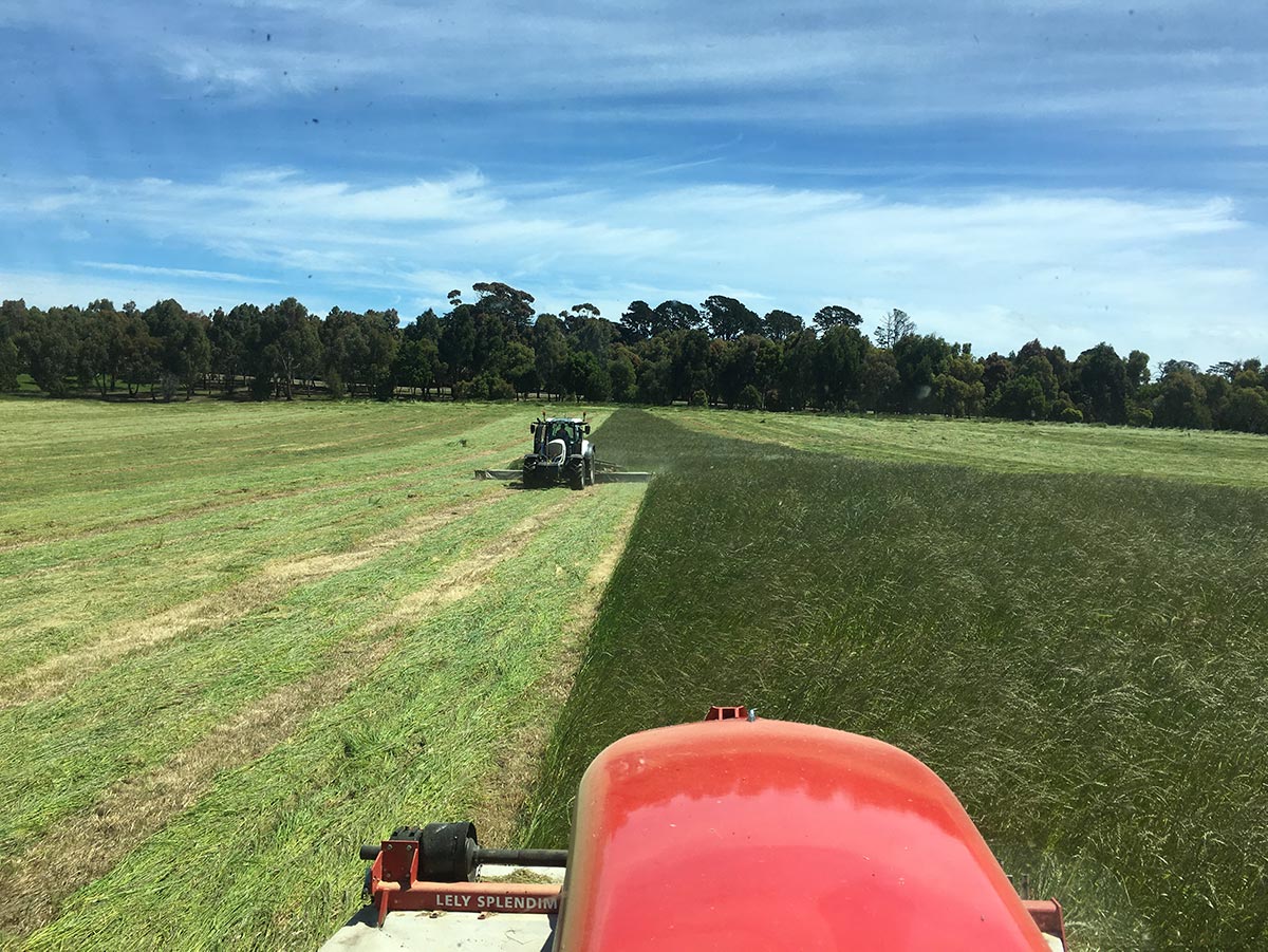 Hay Baling - Jones Engineering & Agricultural
