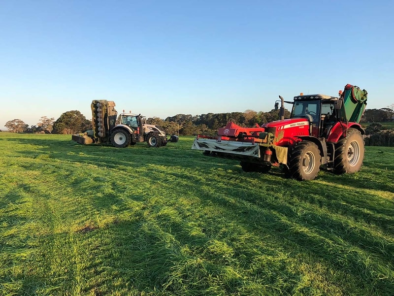 Hay Baling - Jones Engineering & Agricultural
