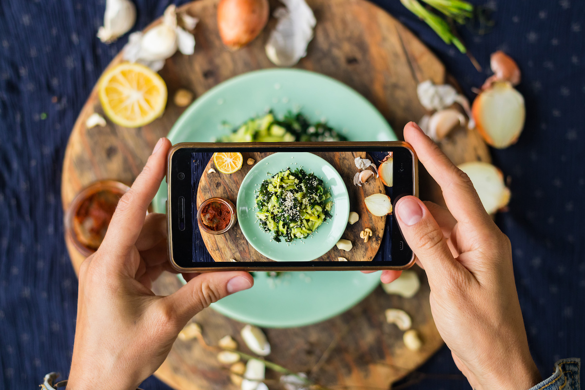 How Food & Beverage Brands Create TikTok Food Videos to Double Their Sales