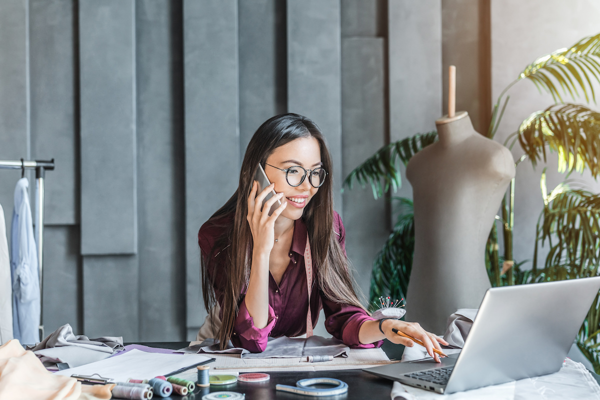A guide for how brands can respond to positive and negative comments on ...