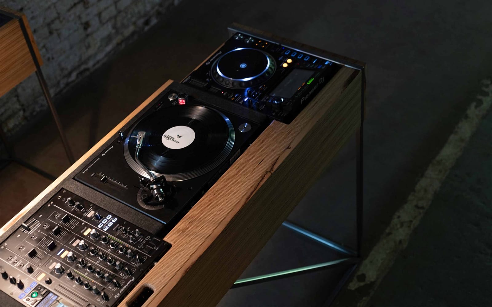 Audio & DJ Furniture | STUDIO SPC