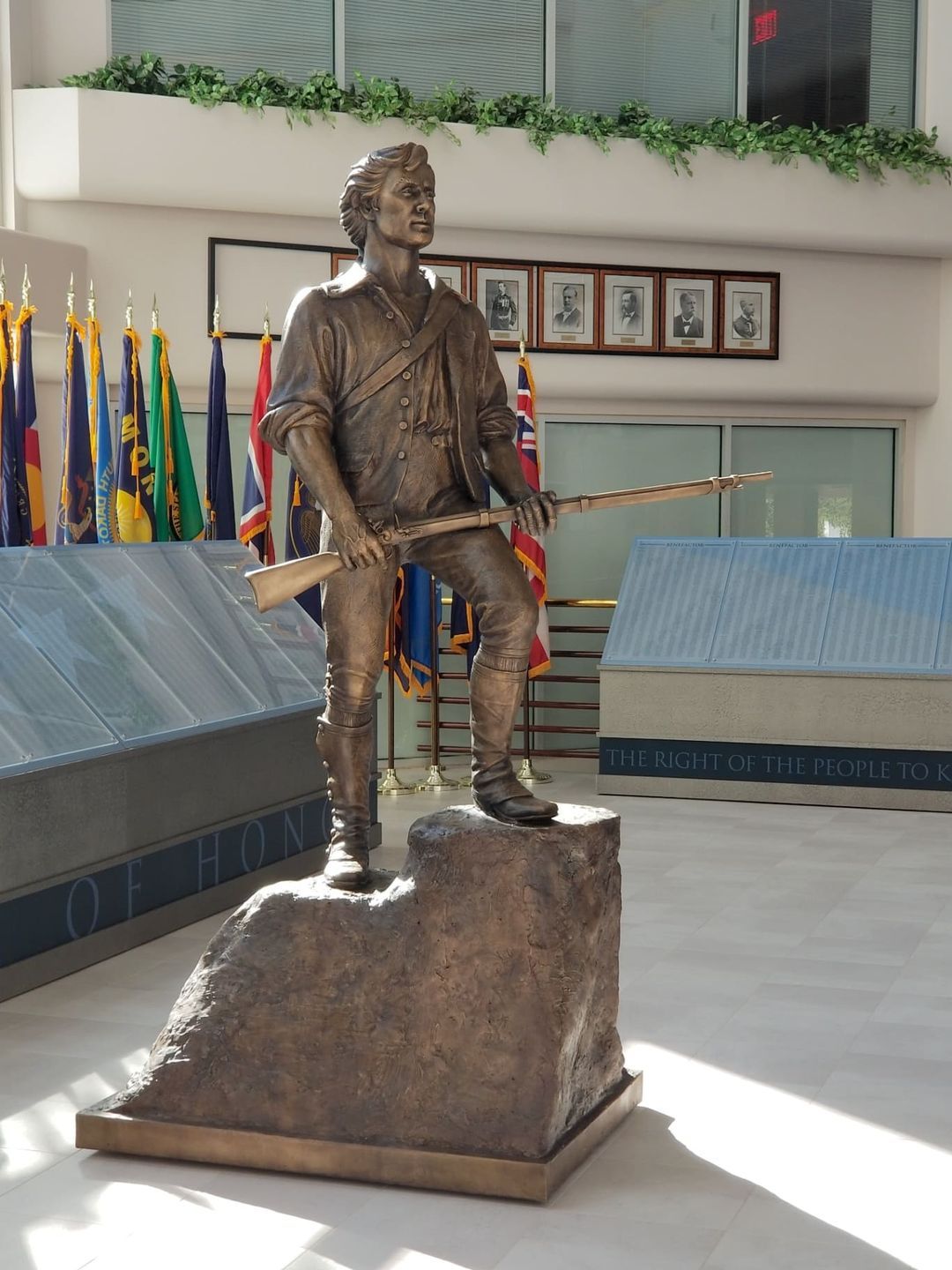 Custom art, sculpture, & paintings | MadeMay