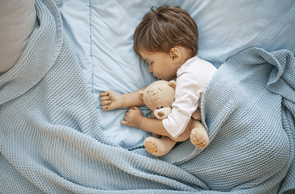 When to Switch from Two Naps to One Nap? Helping Babies Sleep