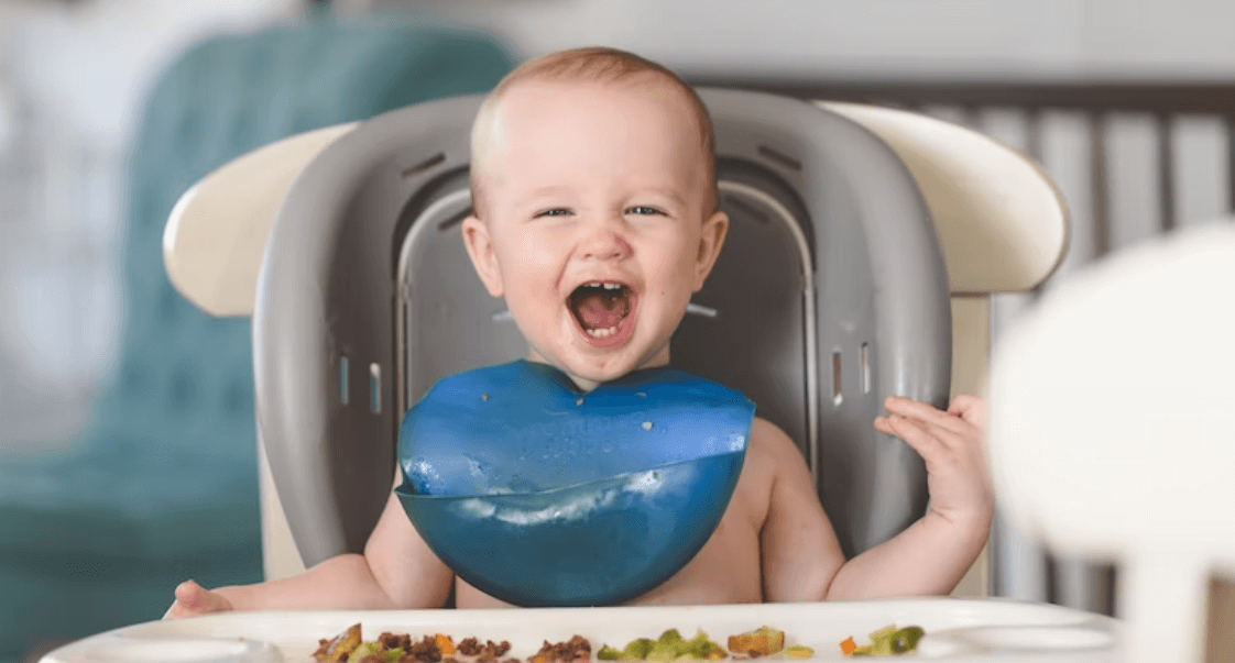 When to Start Solids? Answered by Dr. Sarah Mitchell