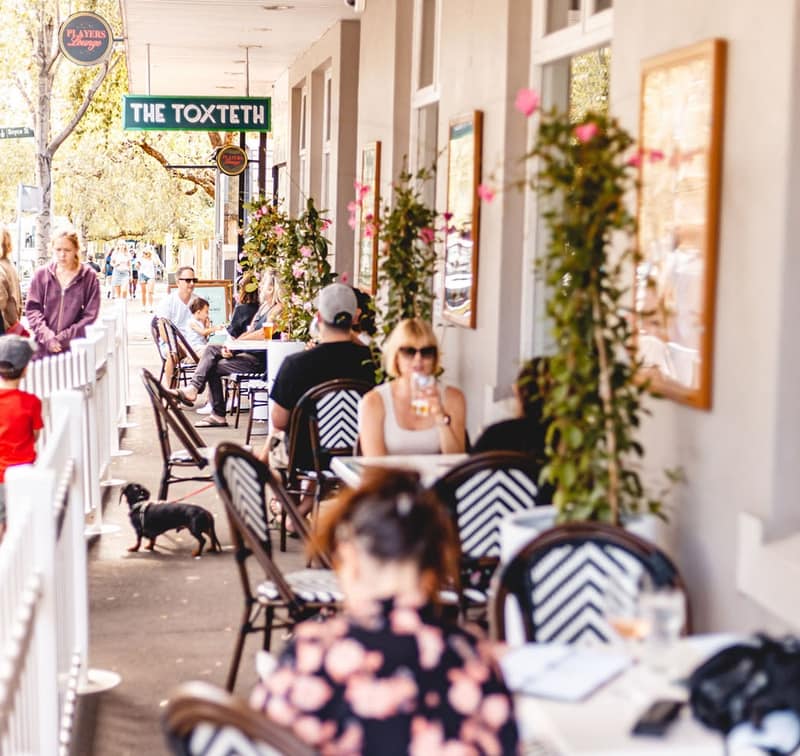 The Toxteth - Drinks, Dining and Entertainment