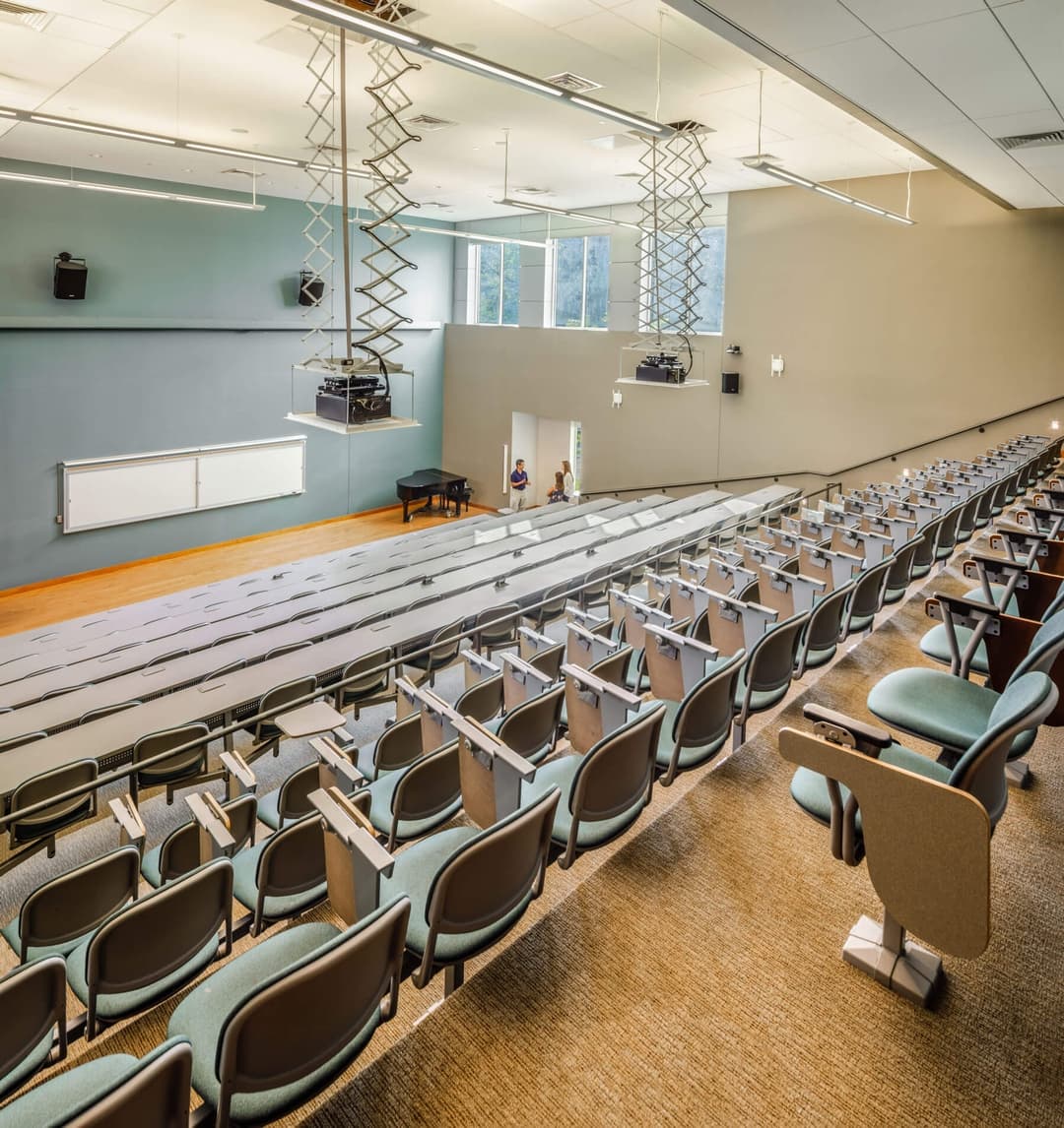 Tufts University Agnes Varis Campus Center | Finegold Alexander Architects