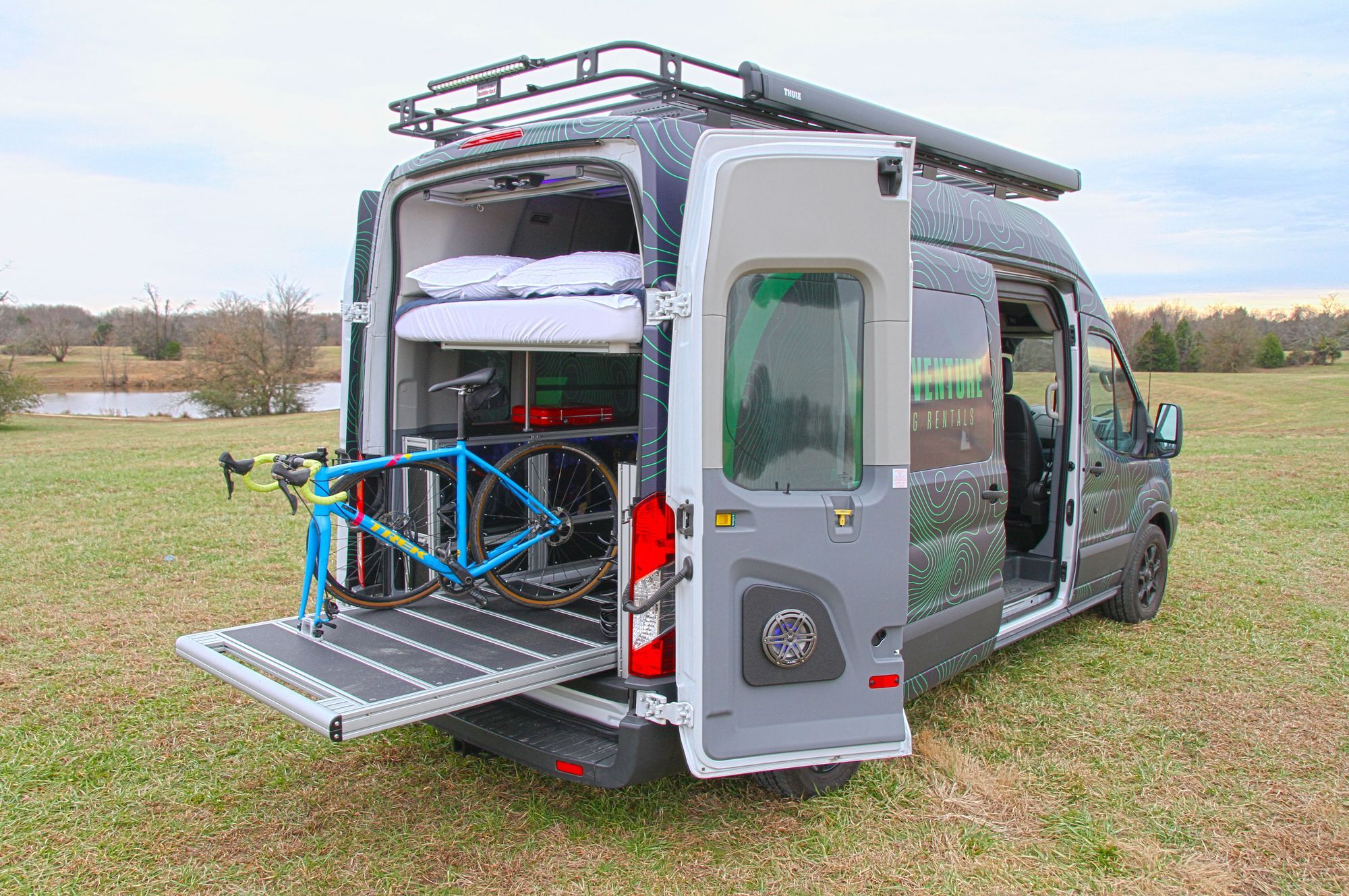 "Vandalorian" Custom Adventure Vandoit LIV High Roof Model