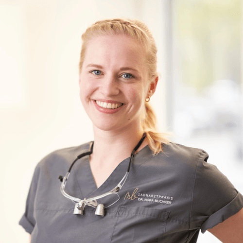 Das Team in der Zahnarztpraxis Dr. Nora Buchner