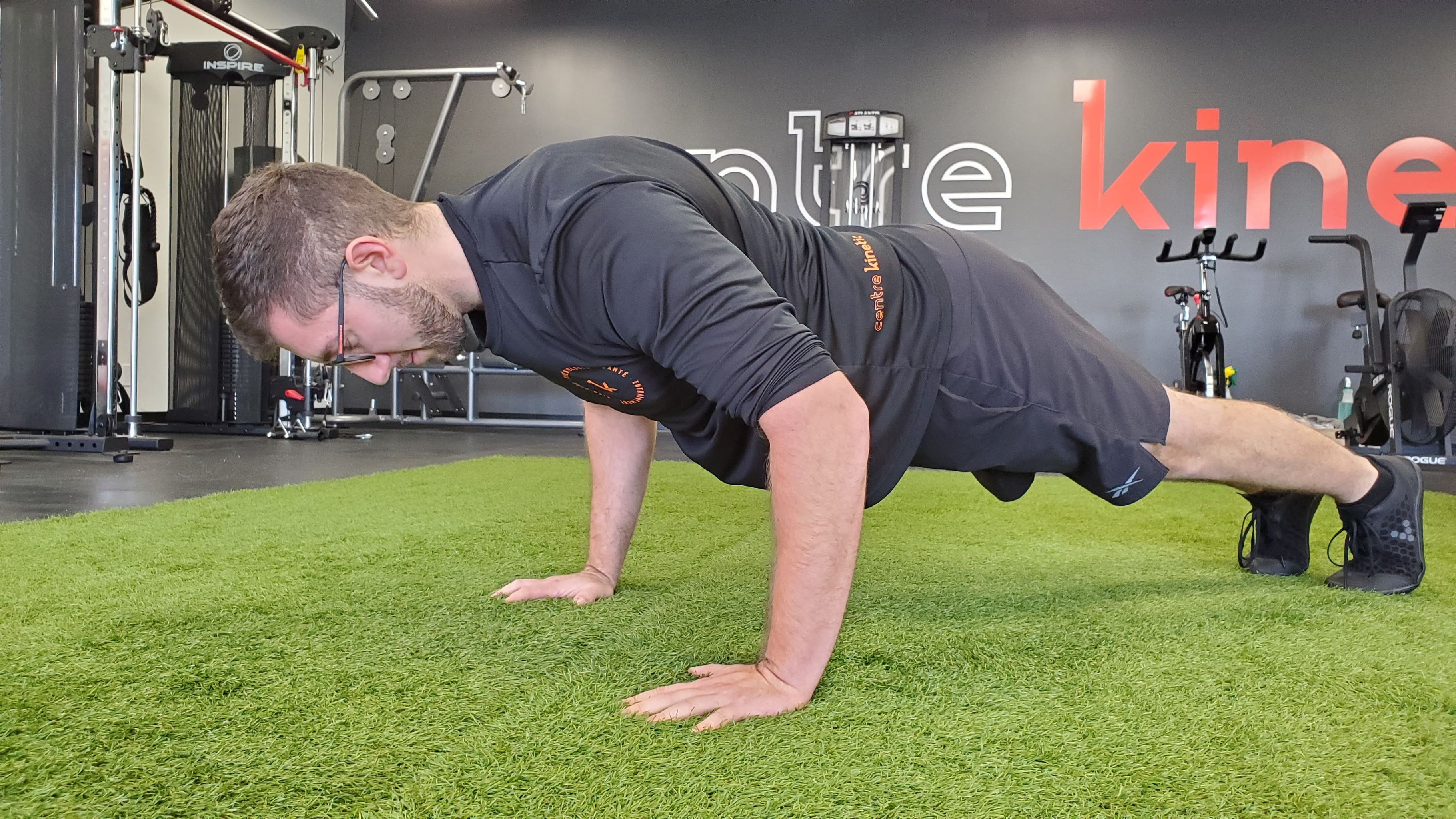 Comment faire un Push-up en 3 étapes!