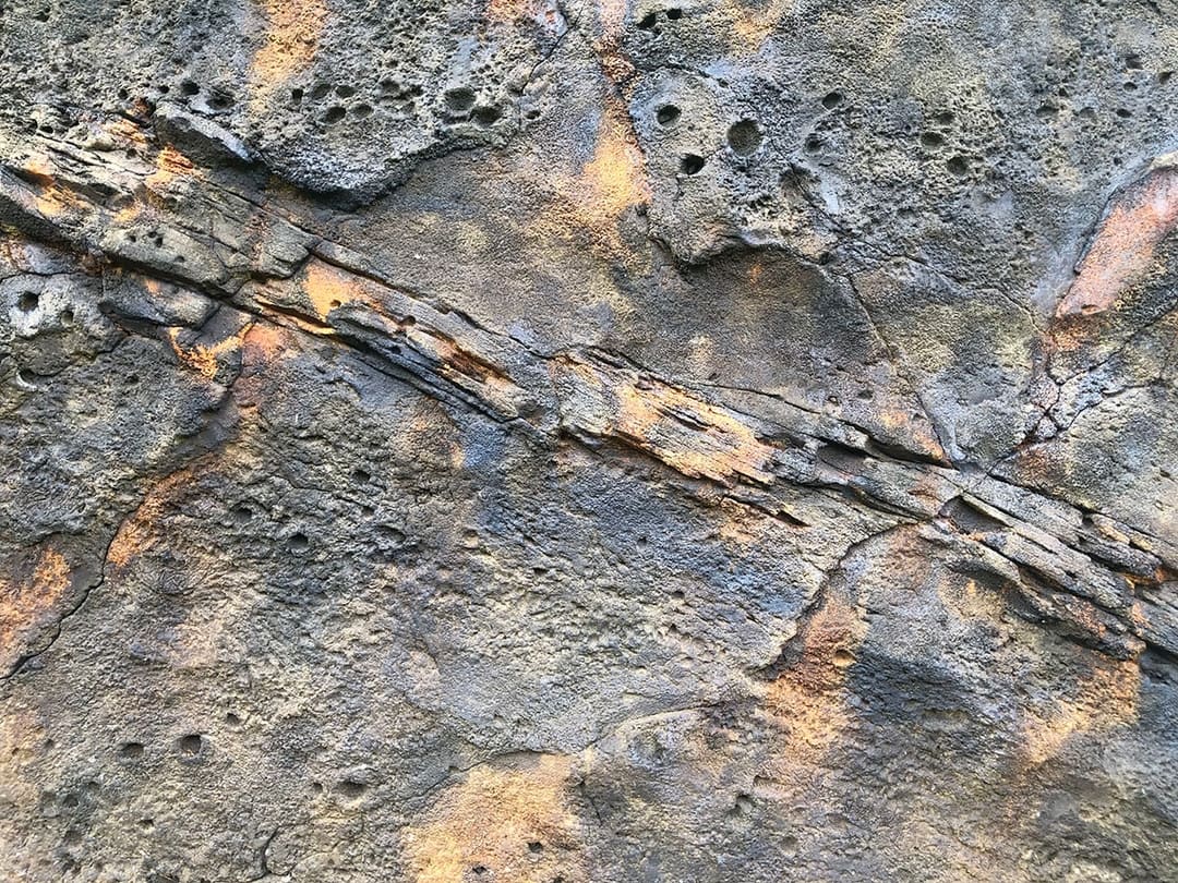 Kauai Lava- quality lava finish without the lava rock