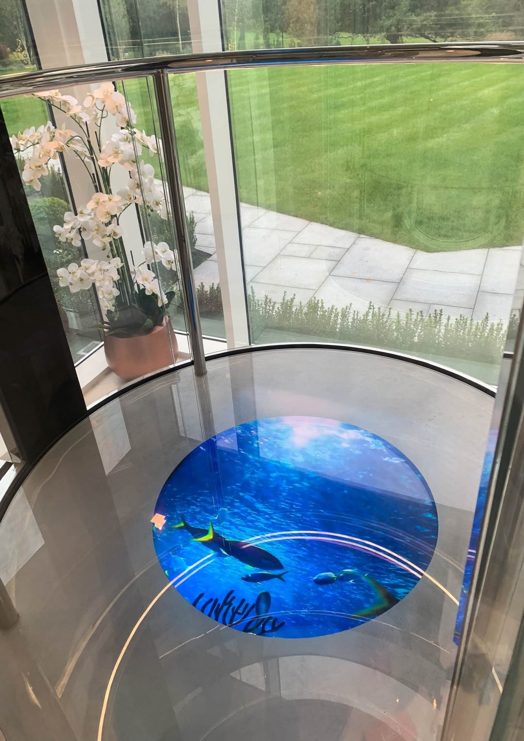 Edgecroft Circular Glass Lift - Premier Lift Group