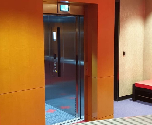 Passenger Lifts | Hydraulic Passenger Lifts – Premier Lift Group