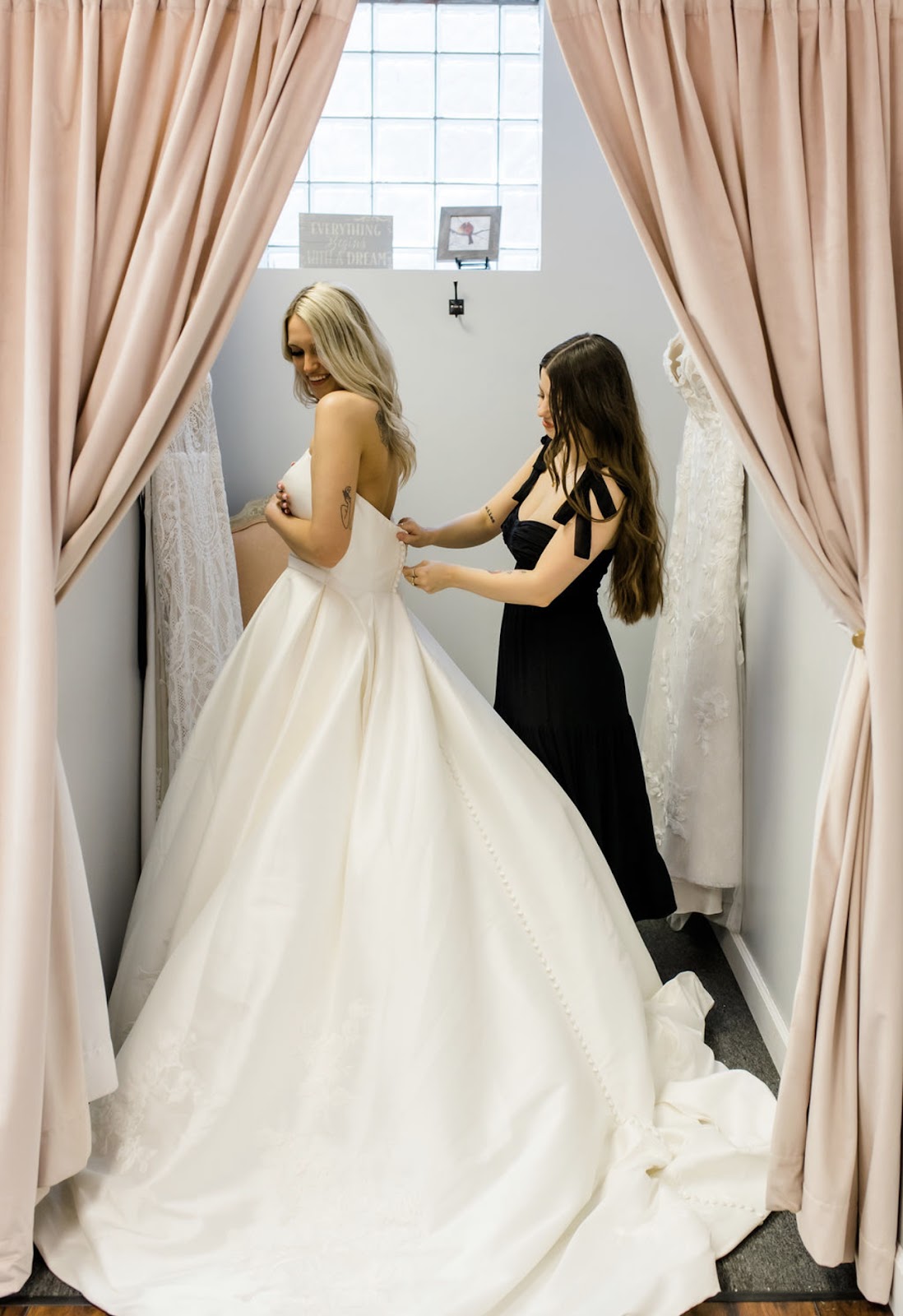 A Guide into Cincinnati's Bridal Store Shopping Experience - Bridal ...