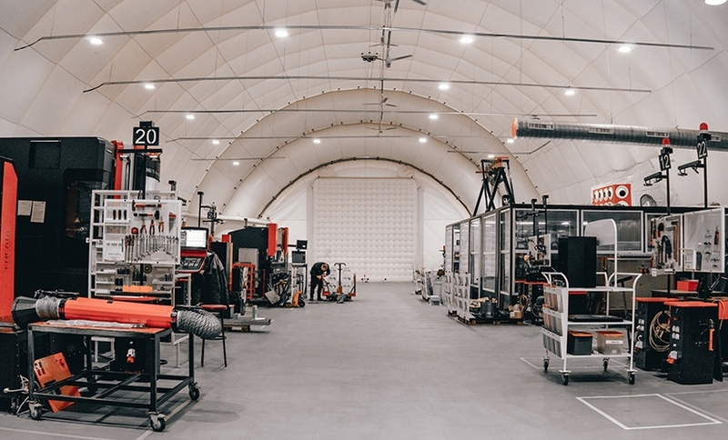 Smart inflatable building