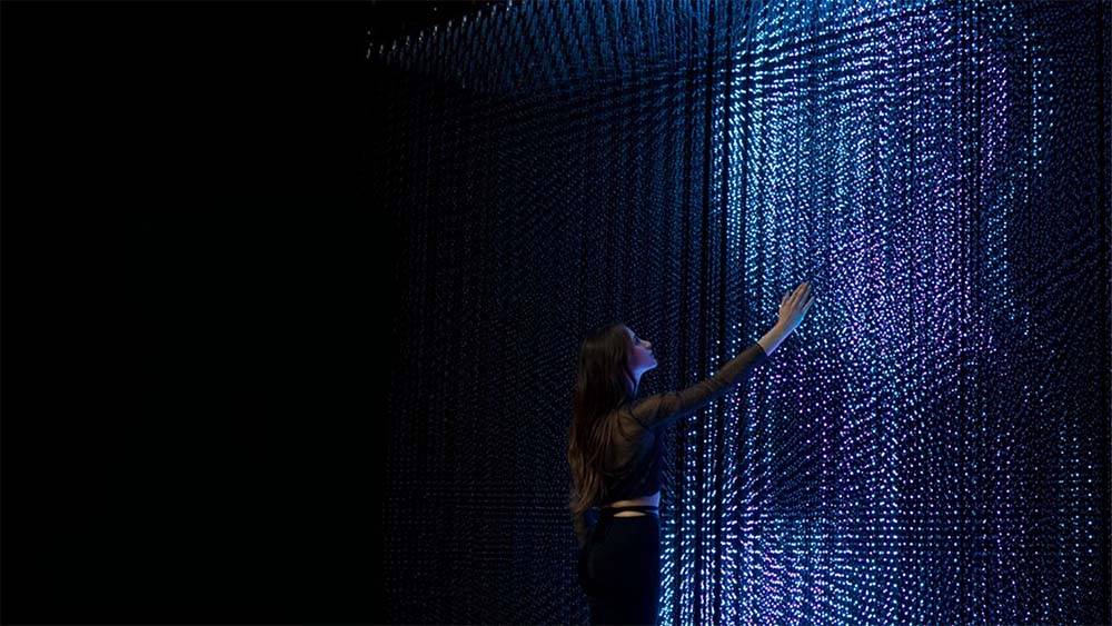 LedPulse - 3D Volumetric LED Display Experiences