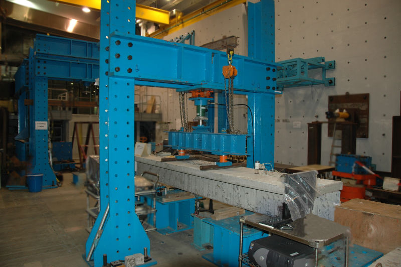 Single Portal Load Frame