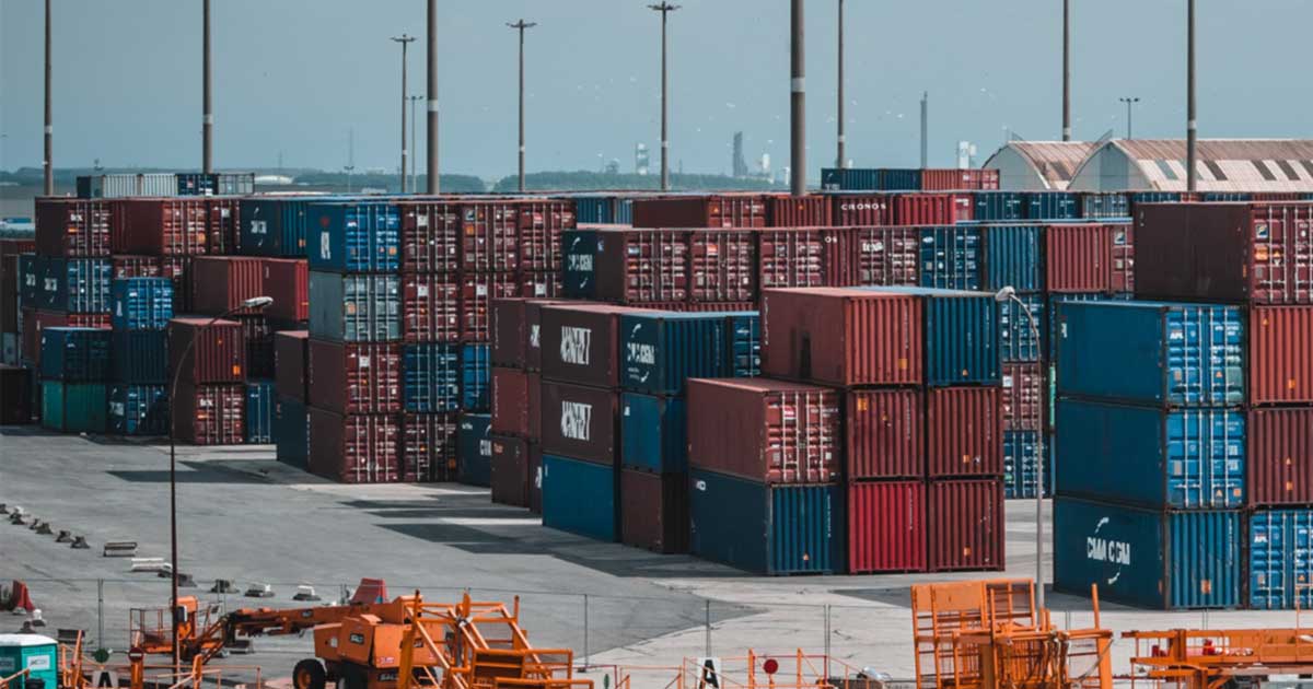 Docker Containers On Aws Use Elastic Beanstalk Or Elastic Container