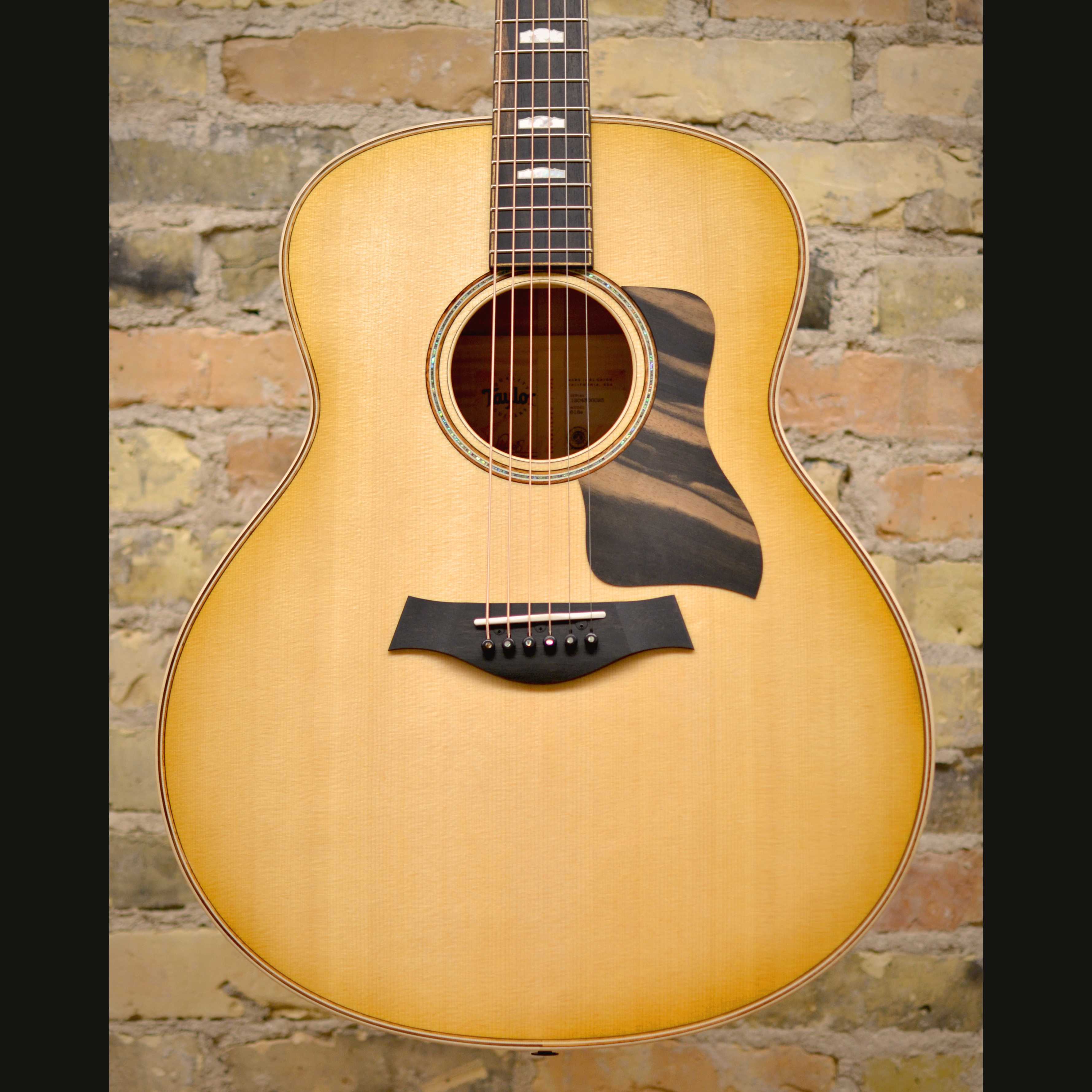 All Acoustic Guitars | Main Street Guitars