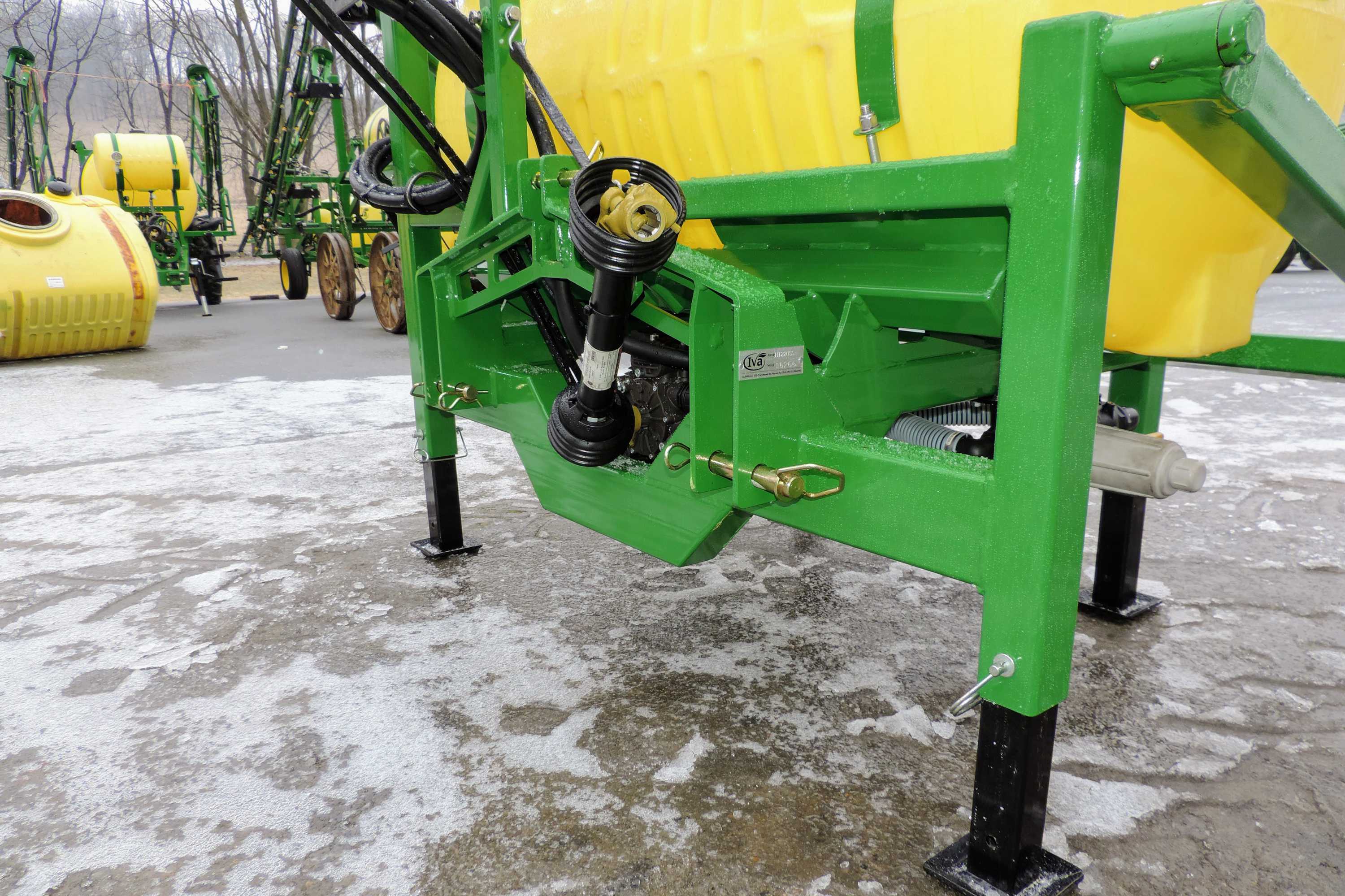 200 Gallon 3-point Produce Sprayer | Iva Sprayers