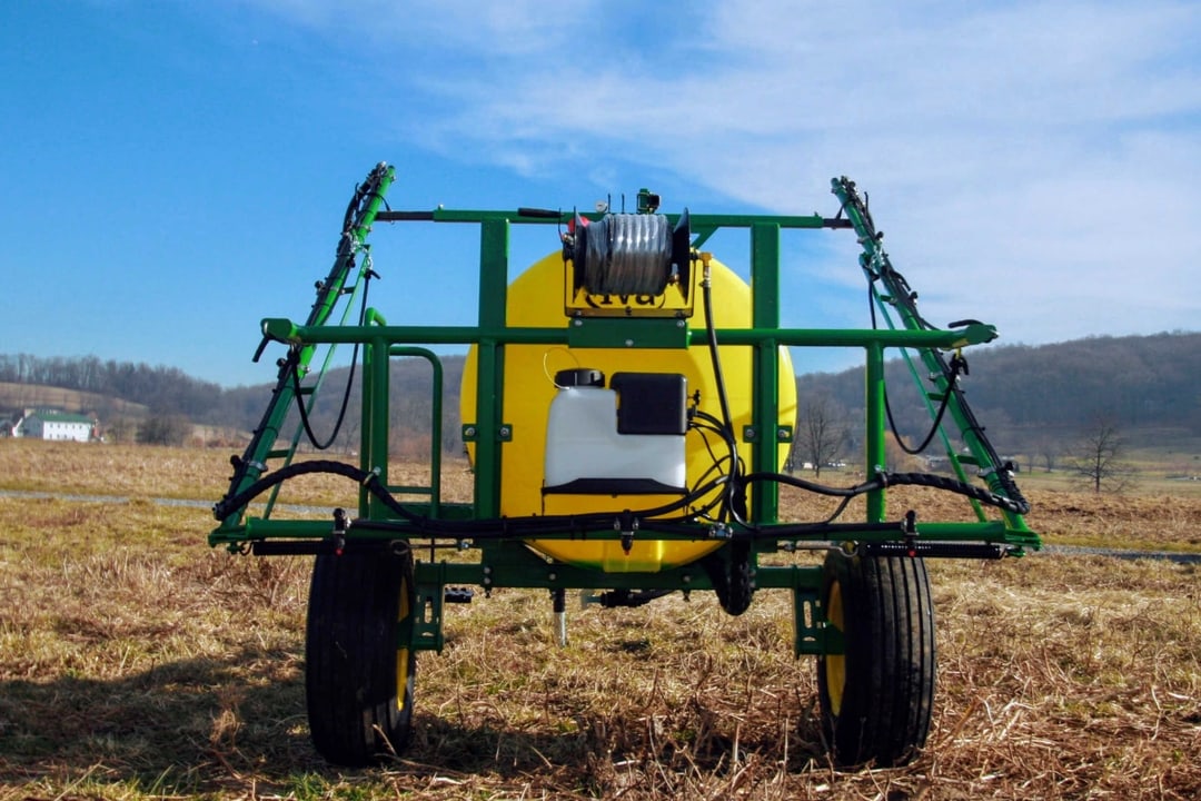 300 gallon Trailer Field Sprayer - F300M series | Iva Sprayers