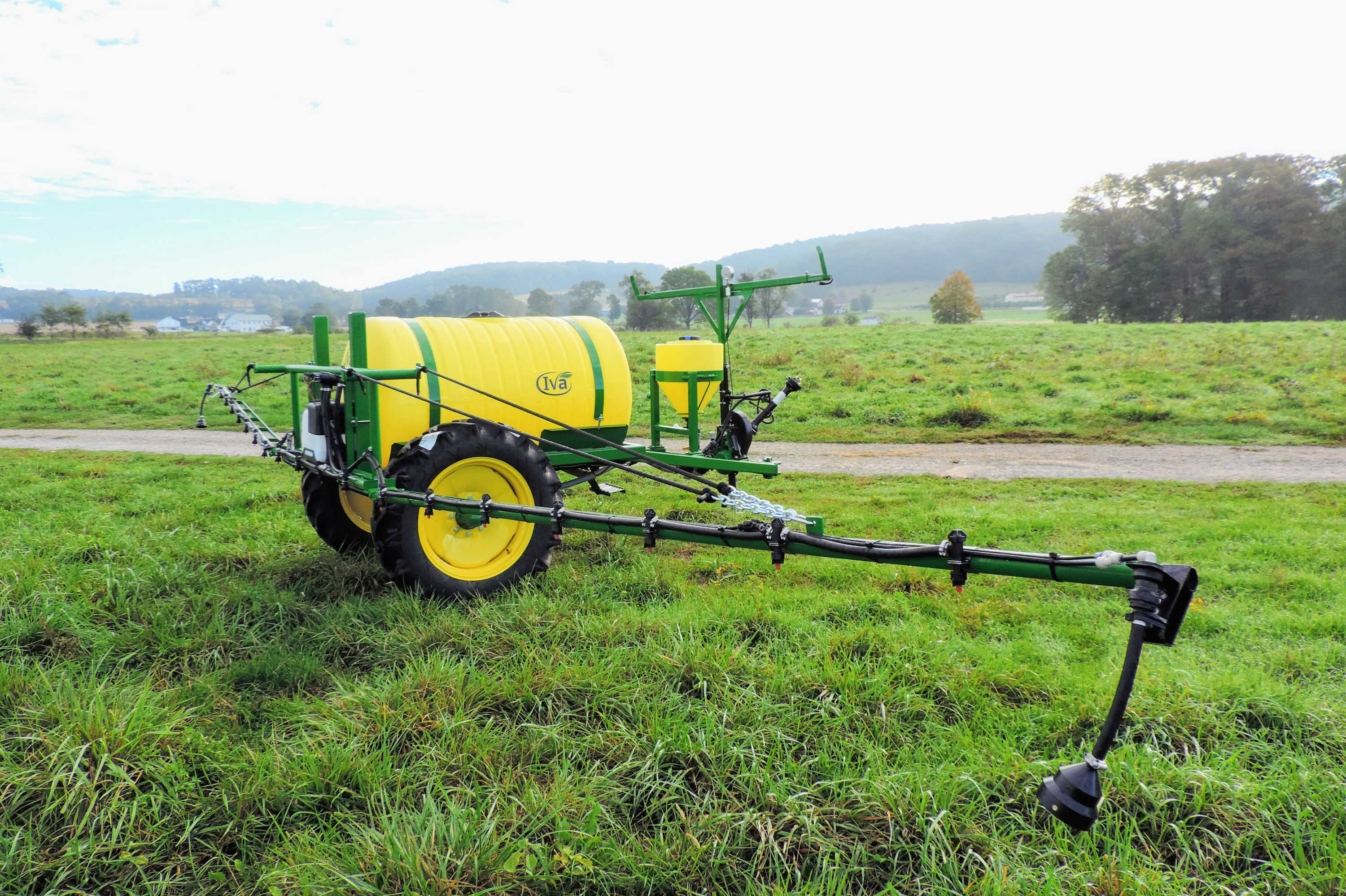 300 gallon Trailer Field Sprayer - F300M series | Iva Sprayers