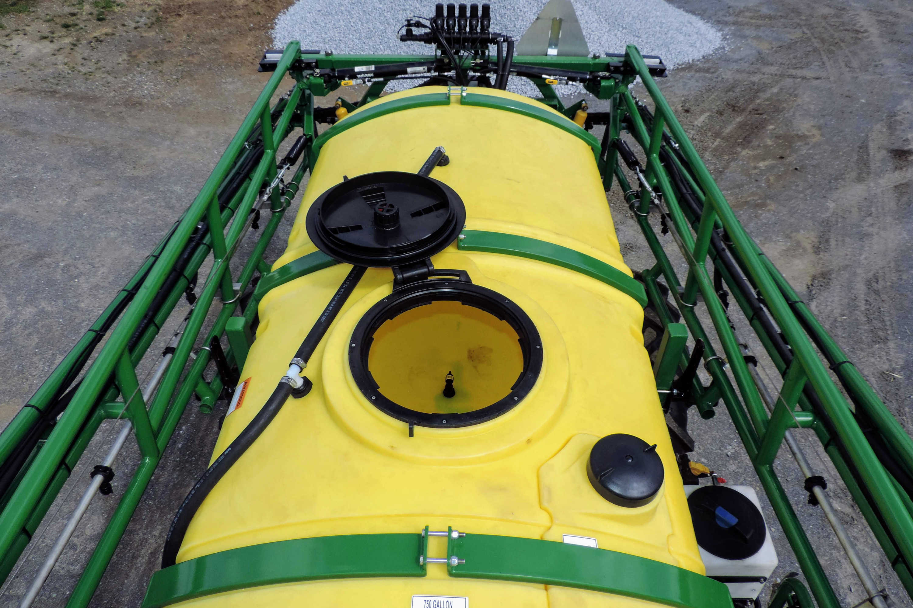 750 gallon Trailer Field Sprayer - F750A Series | Iva Sprayers