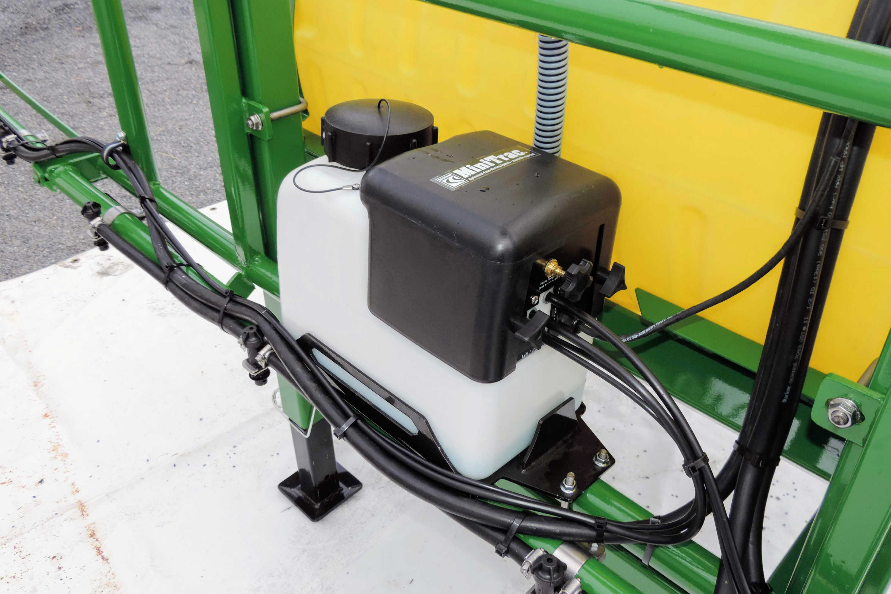 150 gallon 3-point Hitch Sprayer - HT150M Series | Iva Sprayers