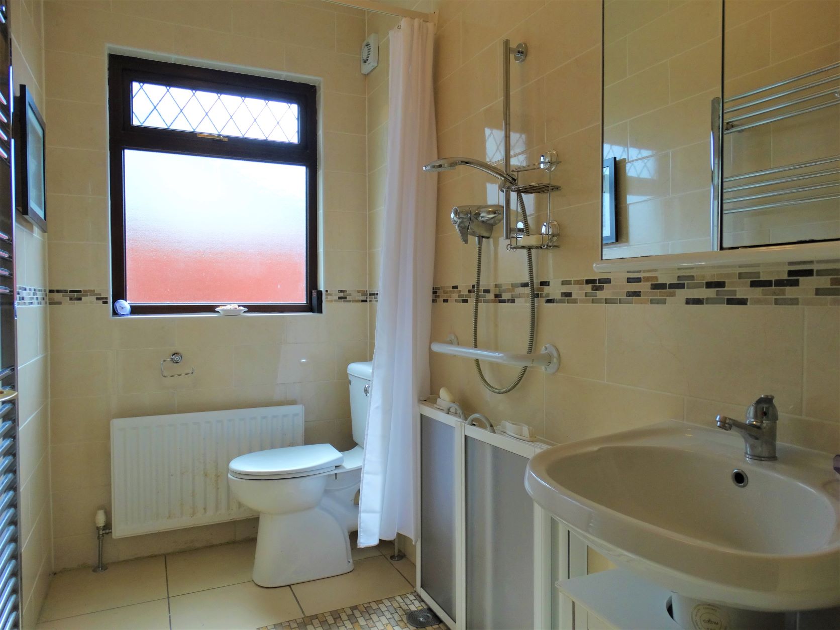 242 Templeogue Road, Templeogue Village, Dublin 6w