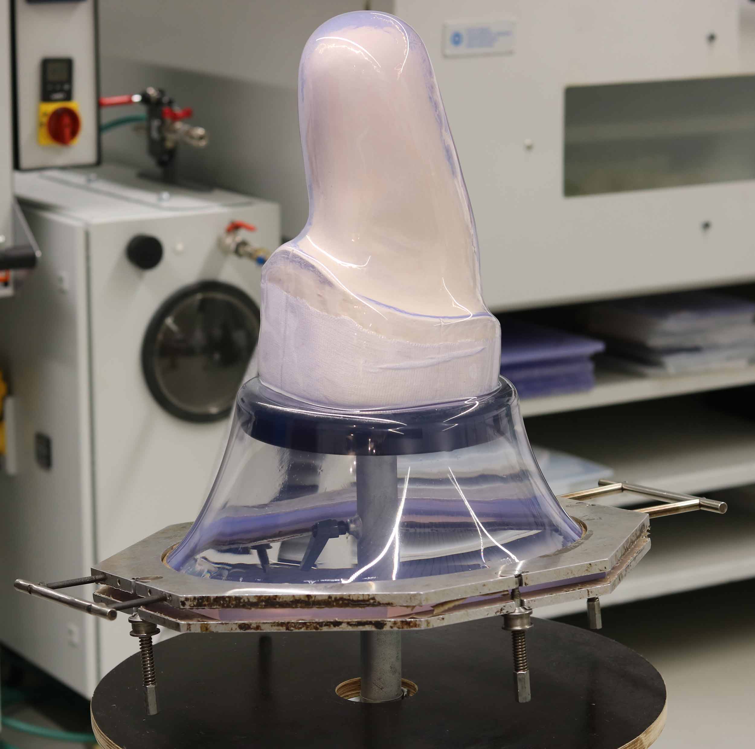 The Art of Moulding a Prosthetic Socket