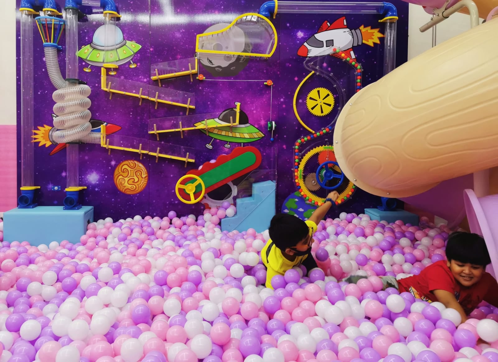 Kidodo Playground at City Square Mall