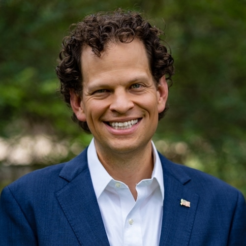 Arias & Associates, Inc. | Our Team