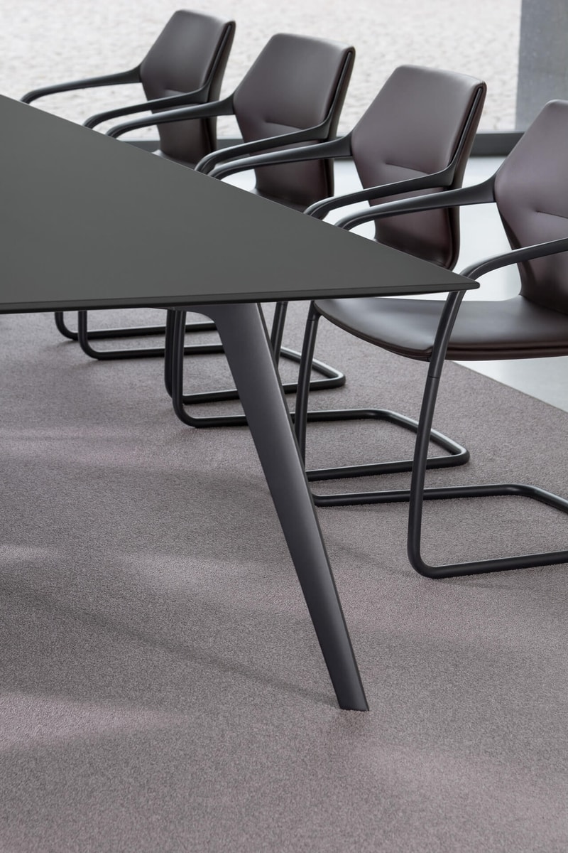 Ray Table | Brunner UK