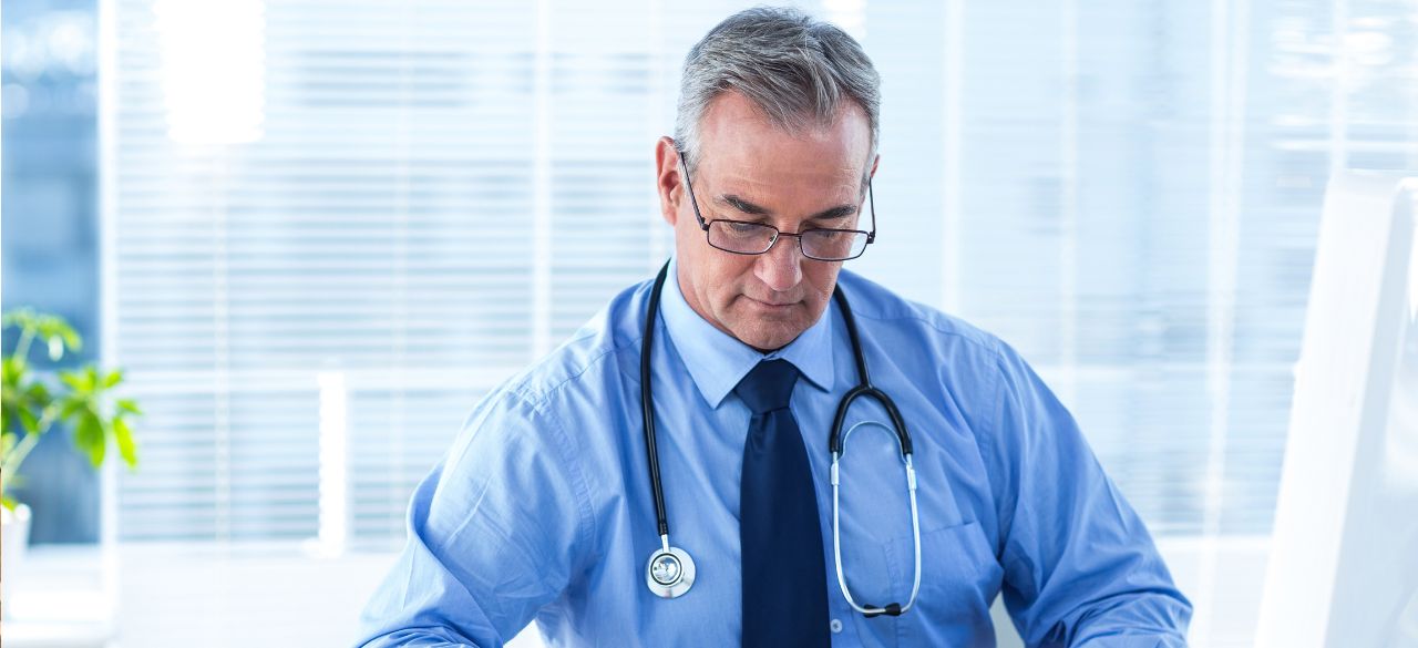 How Consultants in the NHS are Paid | Messly