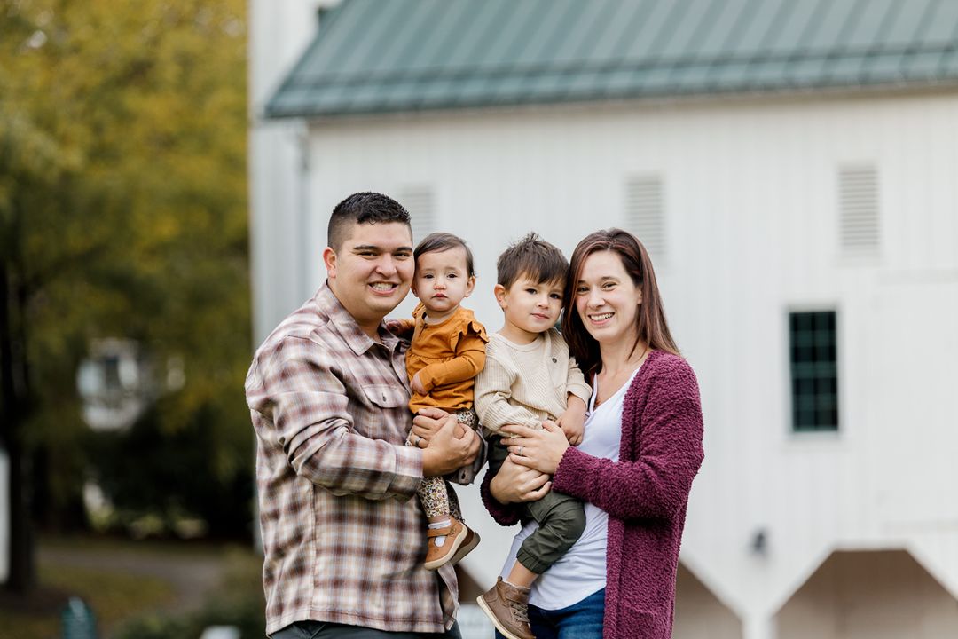 Fall Family Session at Everal Barn | Galbreath Family | Byers ...