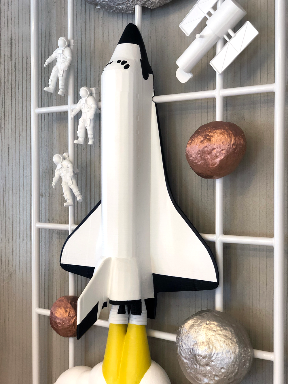 Crew Design Lab | Moonshot Modelkit