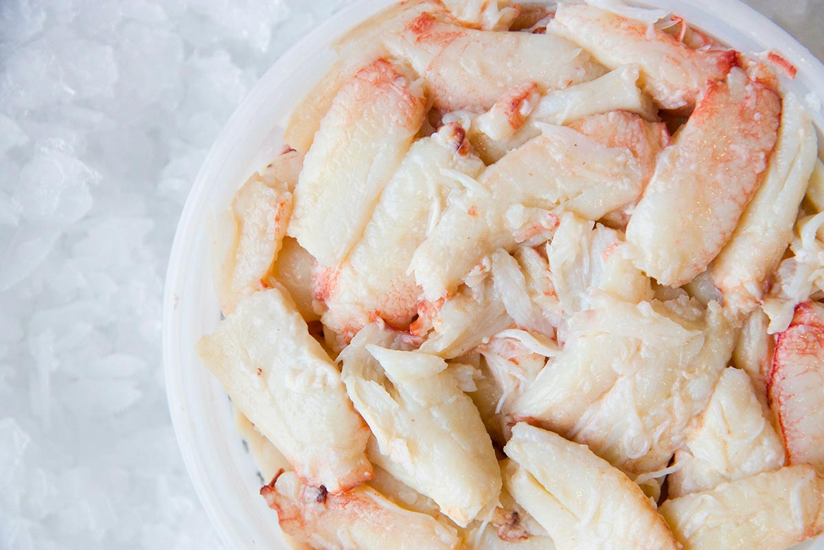 Buy Crab Wholesale - Claws, Leg Meat & More