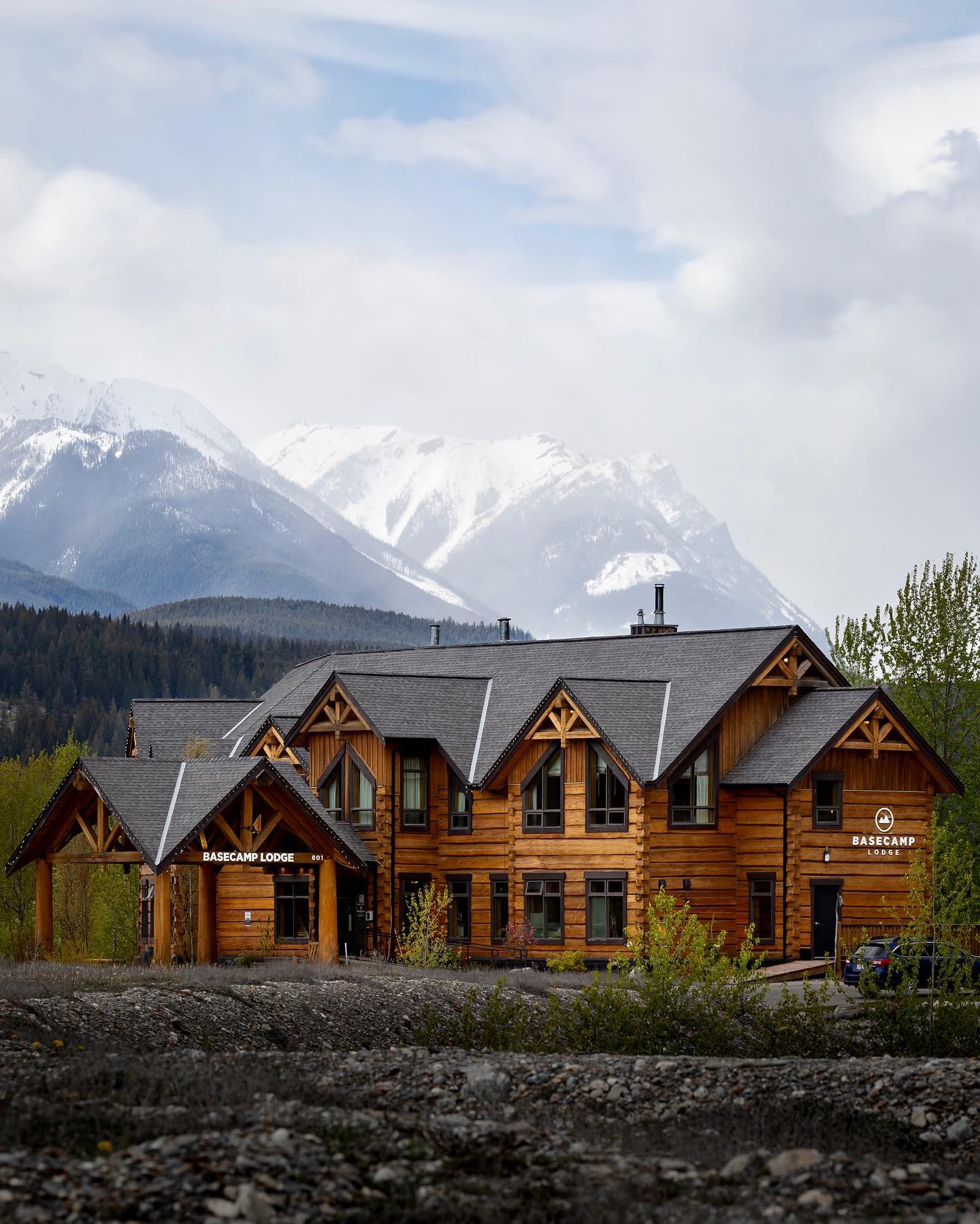 7 Canmore Activities You Can't Miss Out On | Basecamp Resorts