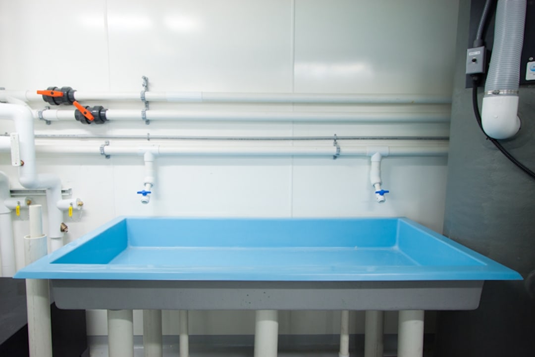 Fiberglass Trays | IAS, Inc.