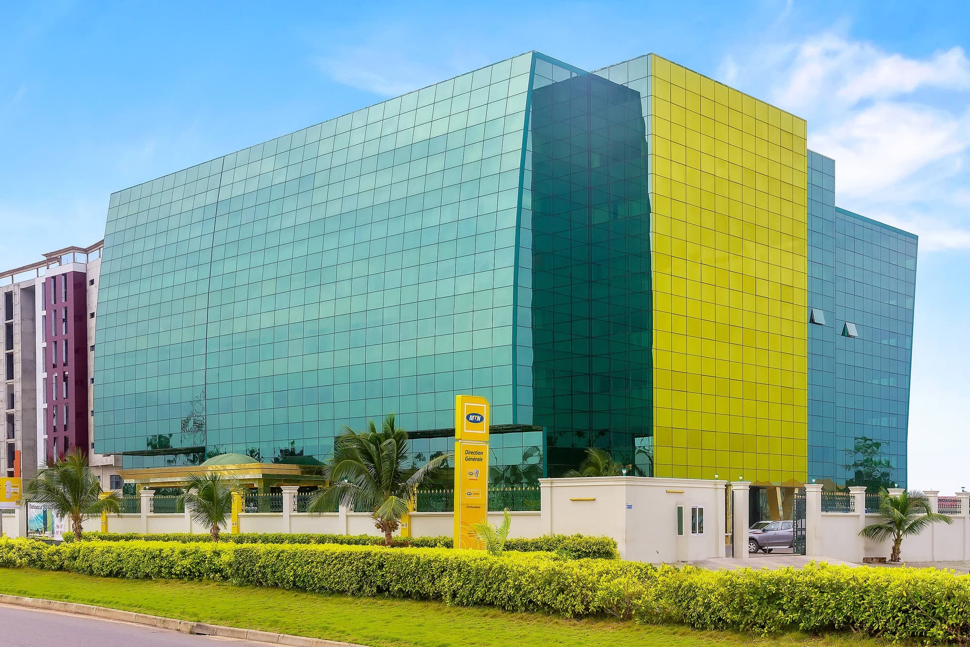 Les réalisations de menuiseries et façades en aluminium | Ecoma Bénin