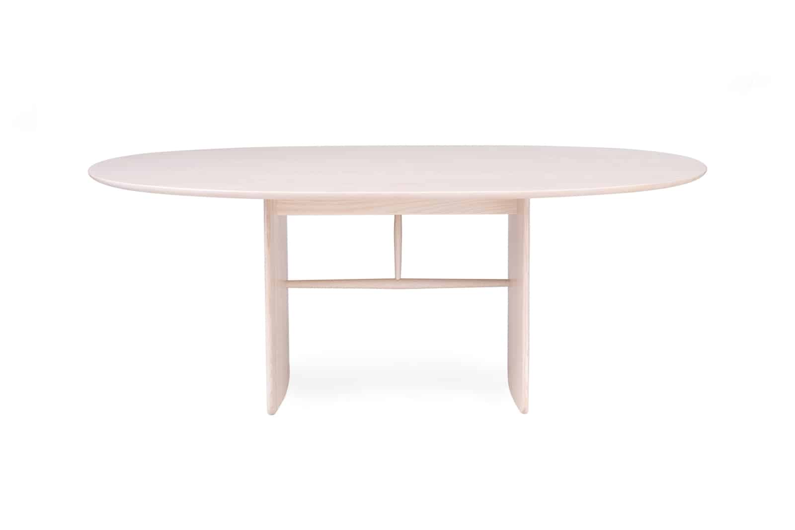 Karimoku Case Study A-DT01 Dining Table – GOOD FORM