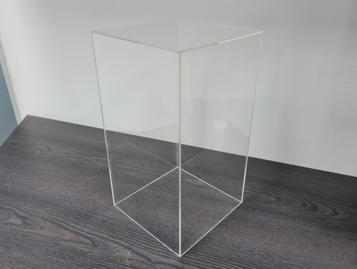 Acrylic, Perspex & Plexiglass Sheets | Visual Imaging Cairns