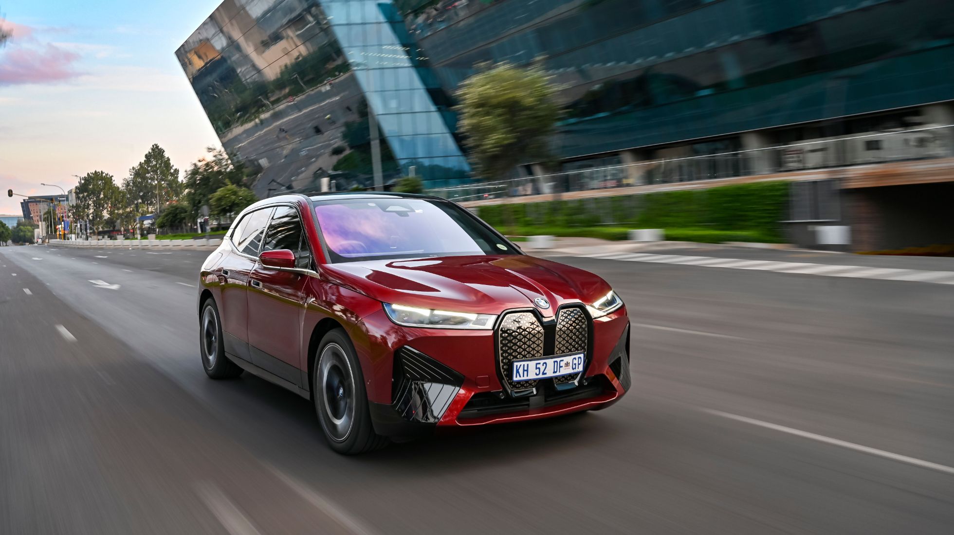 TopGear South Africa | Extended Review: BMW iX xDrive 50