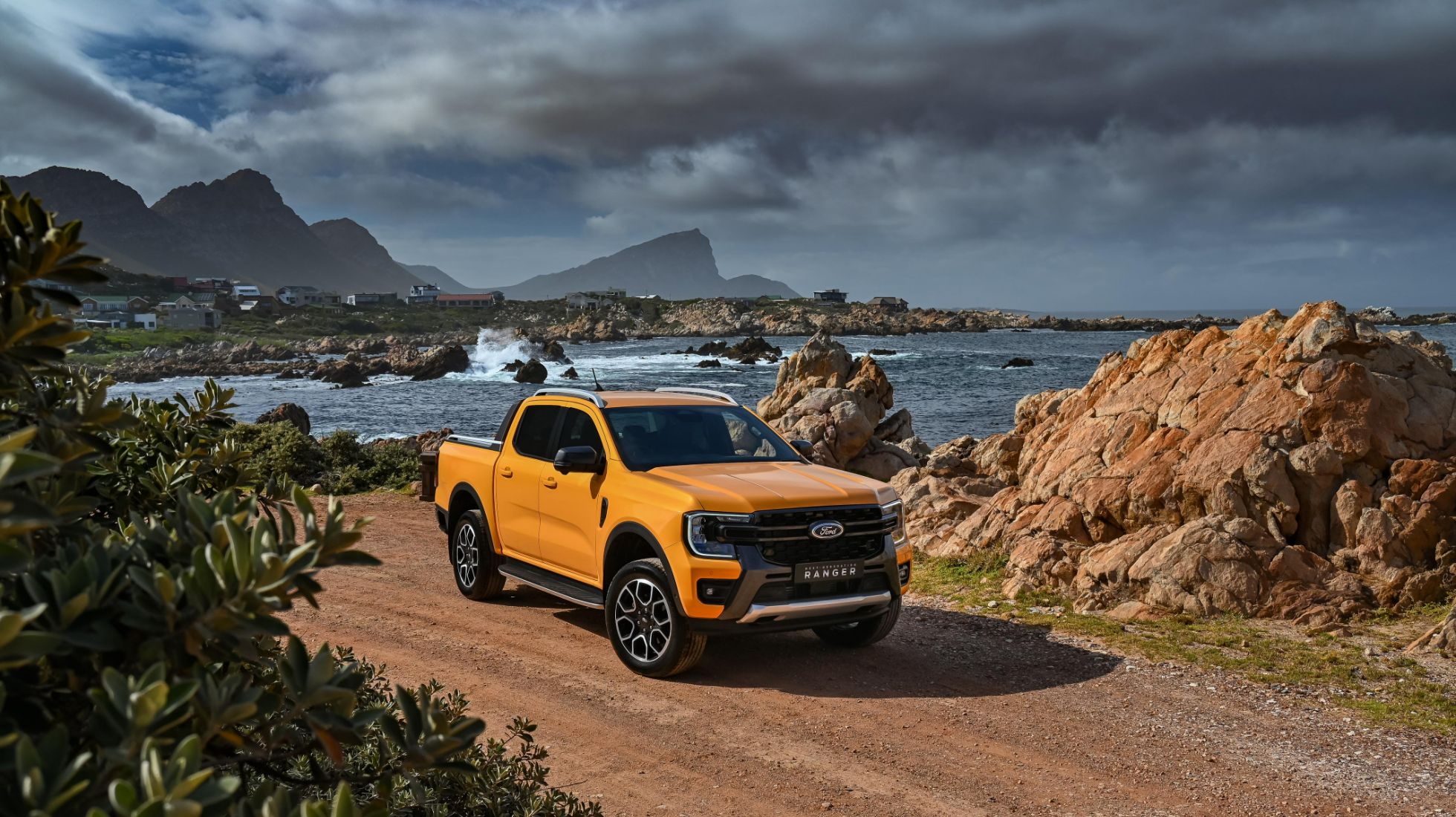 TopGear South Africa | First Drive: New Ford Ranger XLT and Wildtrak