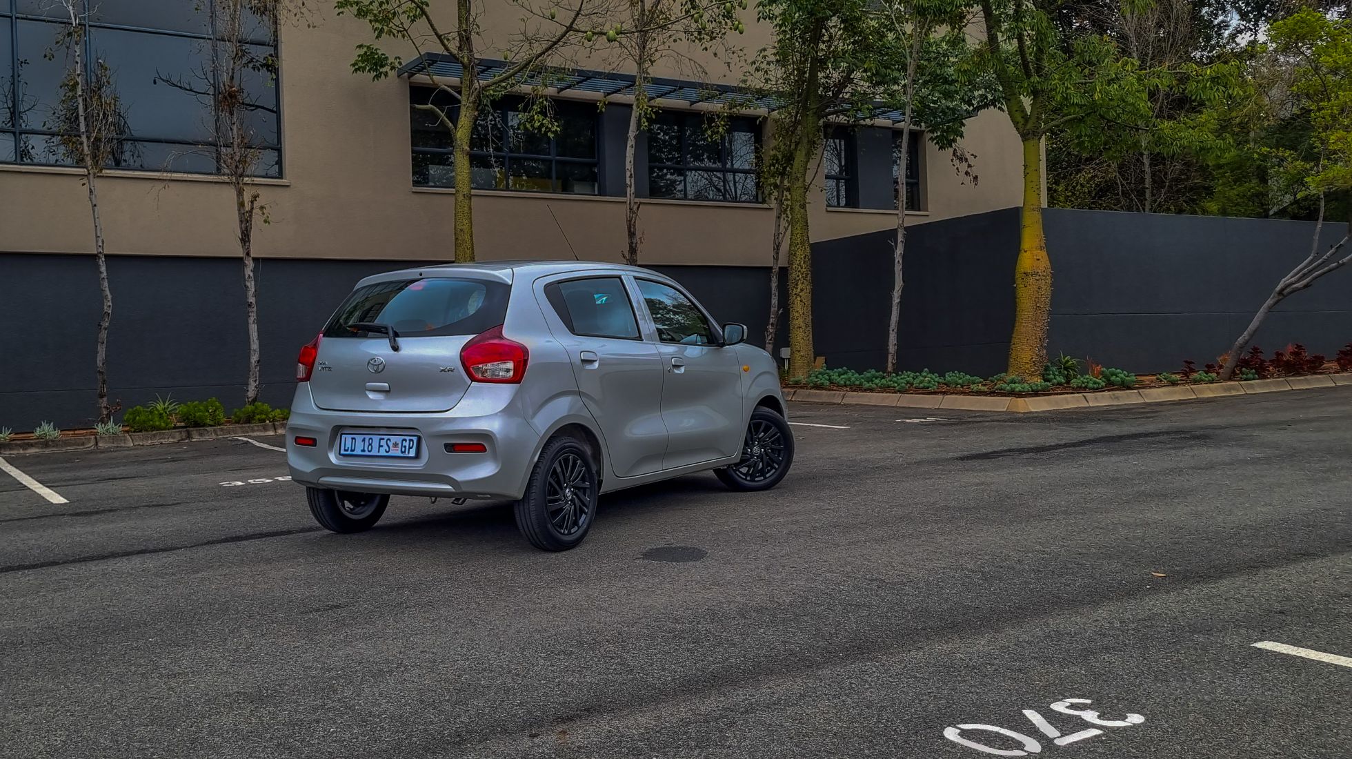 First Drive: Toyota Vitz