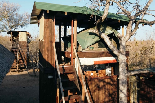 Experience Isambane - Eco Bush Camp