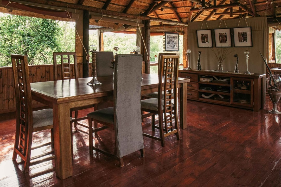 Experience Isambane - Eco Bush Camp