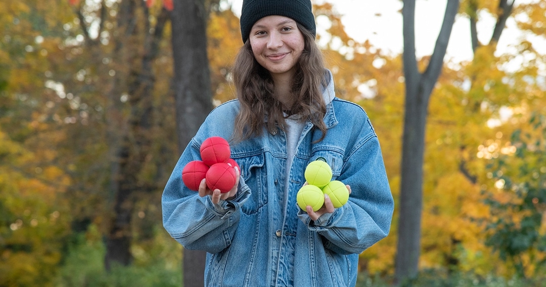 Jugglequip – Juggling equipment worth picking up
