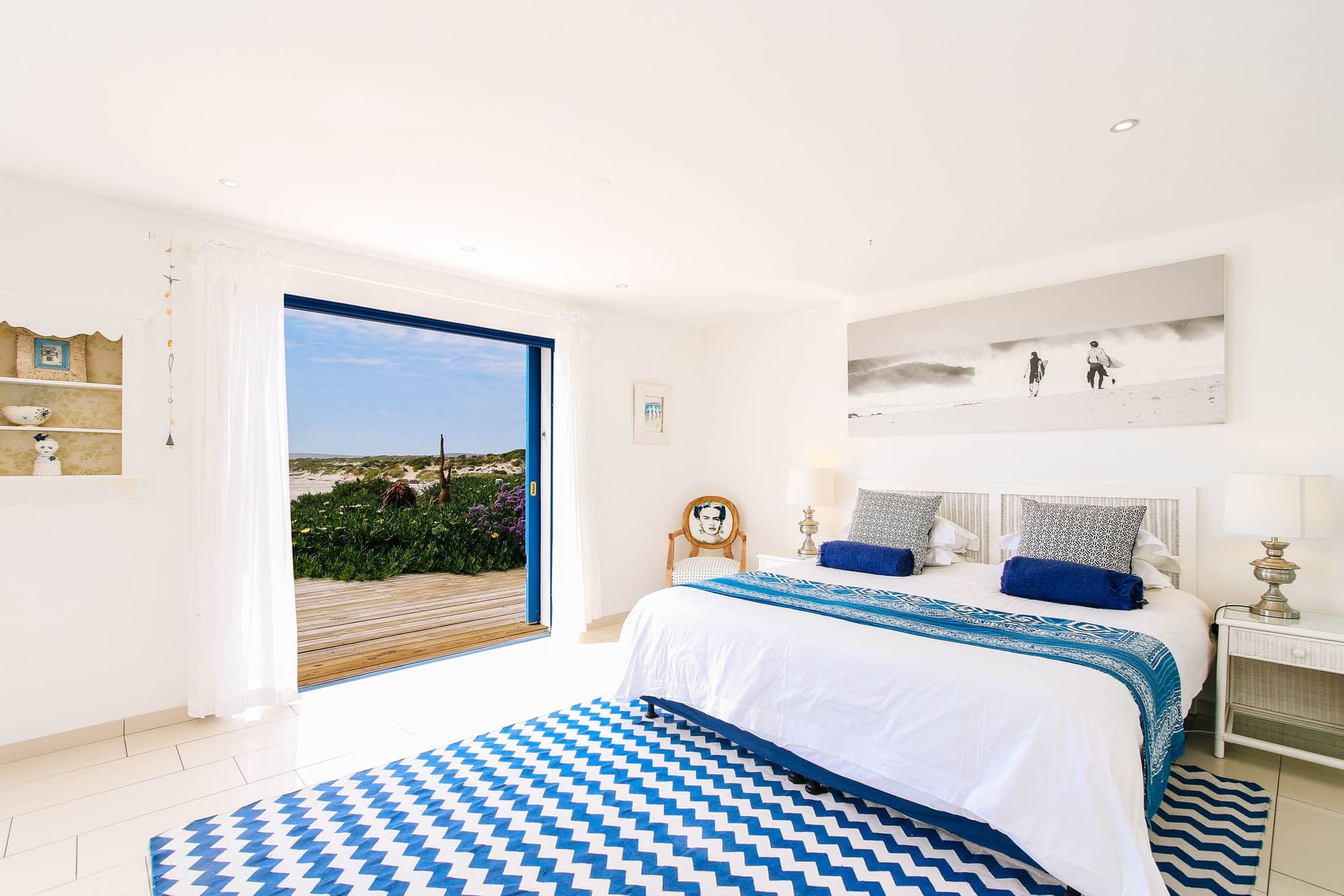 Zula Beach house & cottage on the beach in Paternoster
