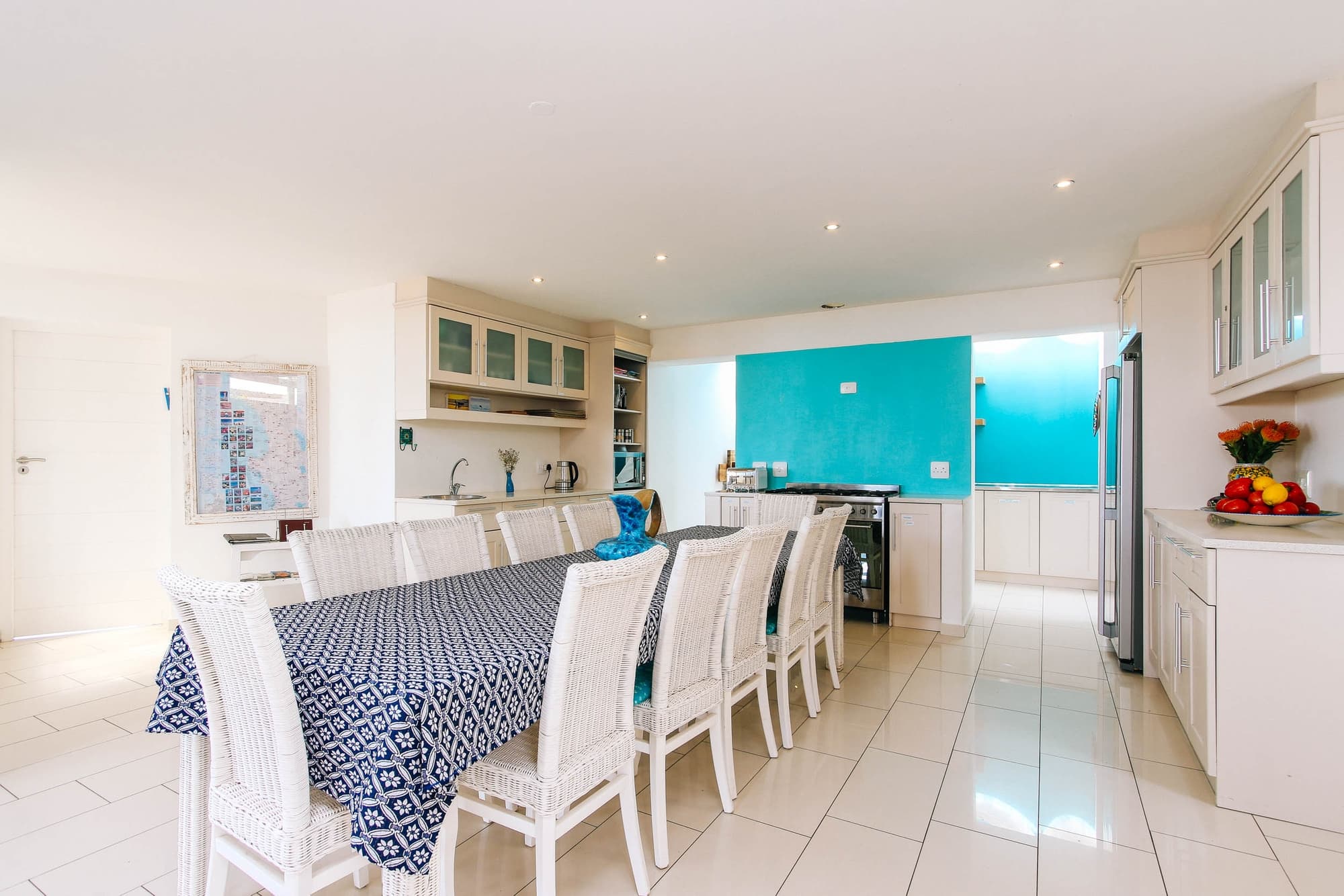 Zula Beach house & cottage on the beach in Paternoster